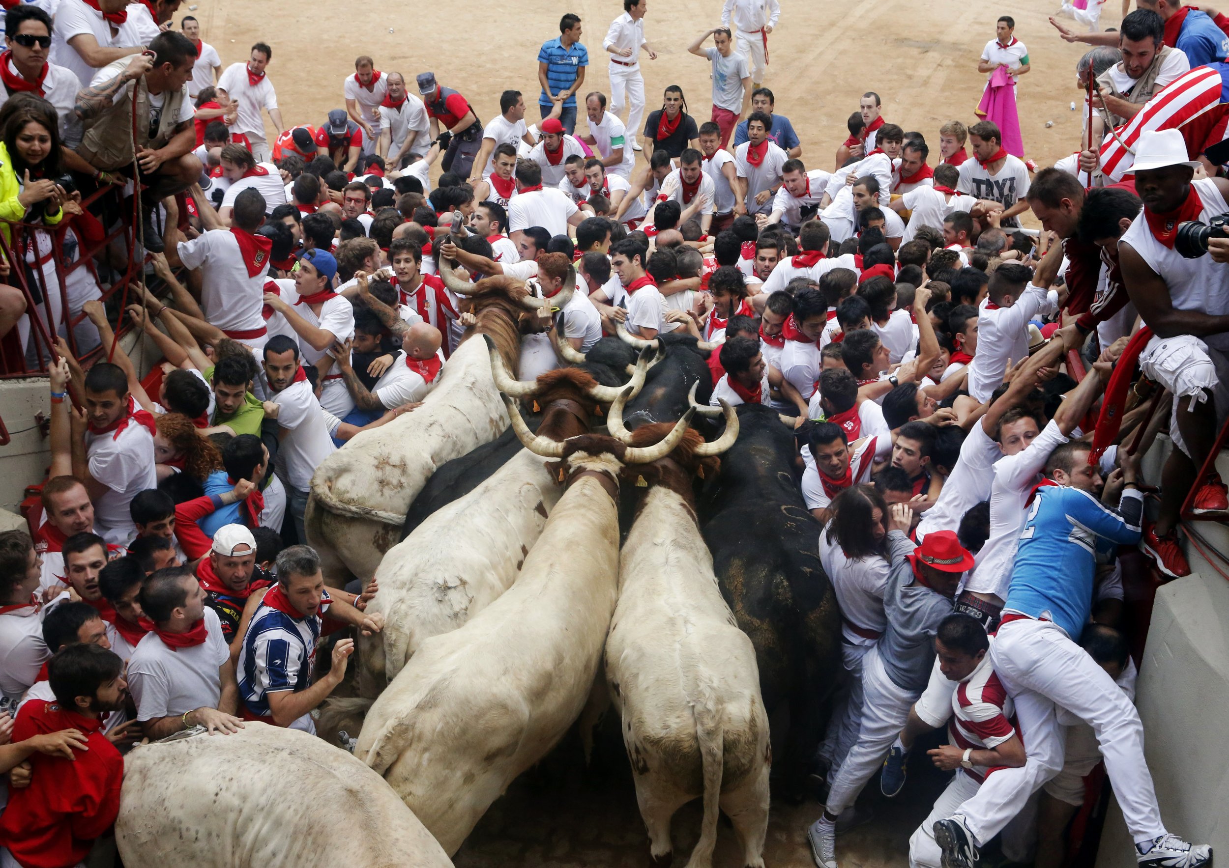 San Fermin 2013 Several Bull Runners Gored Over Final Weekend IBTimes