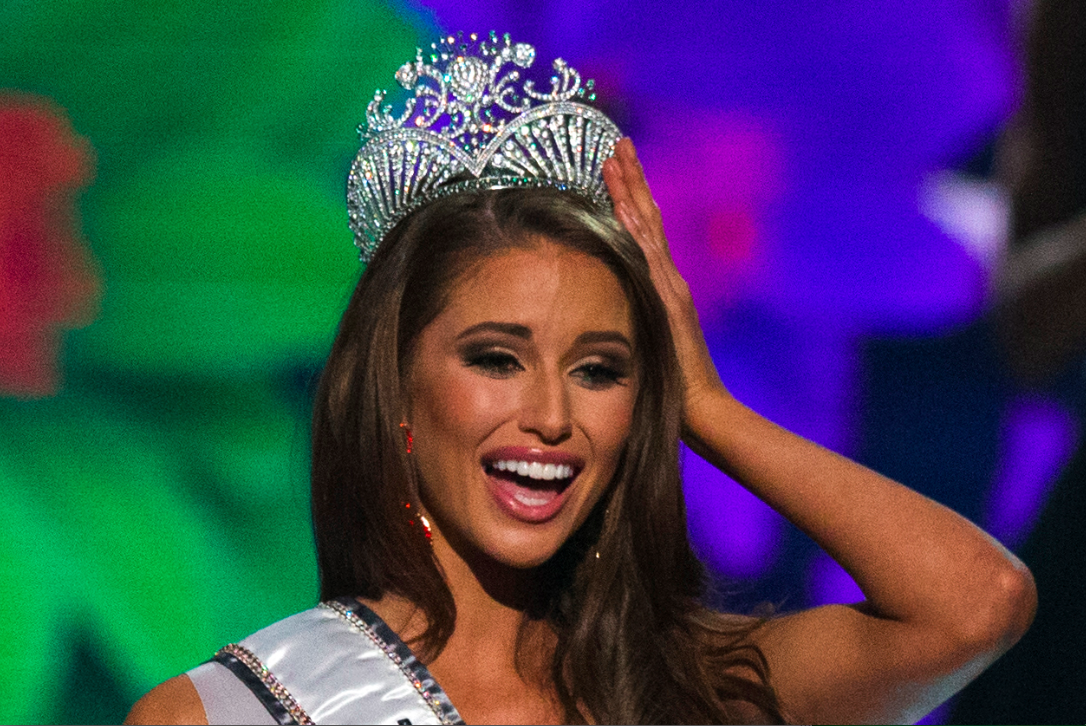 Miss USA Vs Miss America 2015 What s The Difference IBTimes Miss USA Vs Miss America 2015 What s The Difference IBTimes