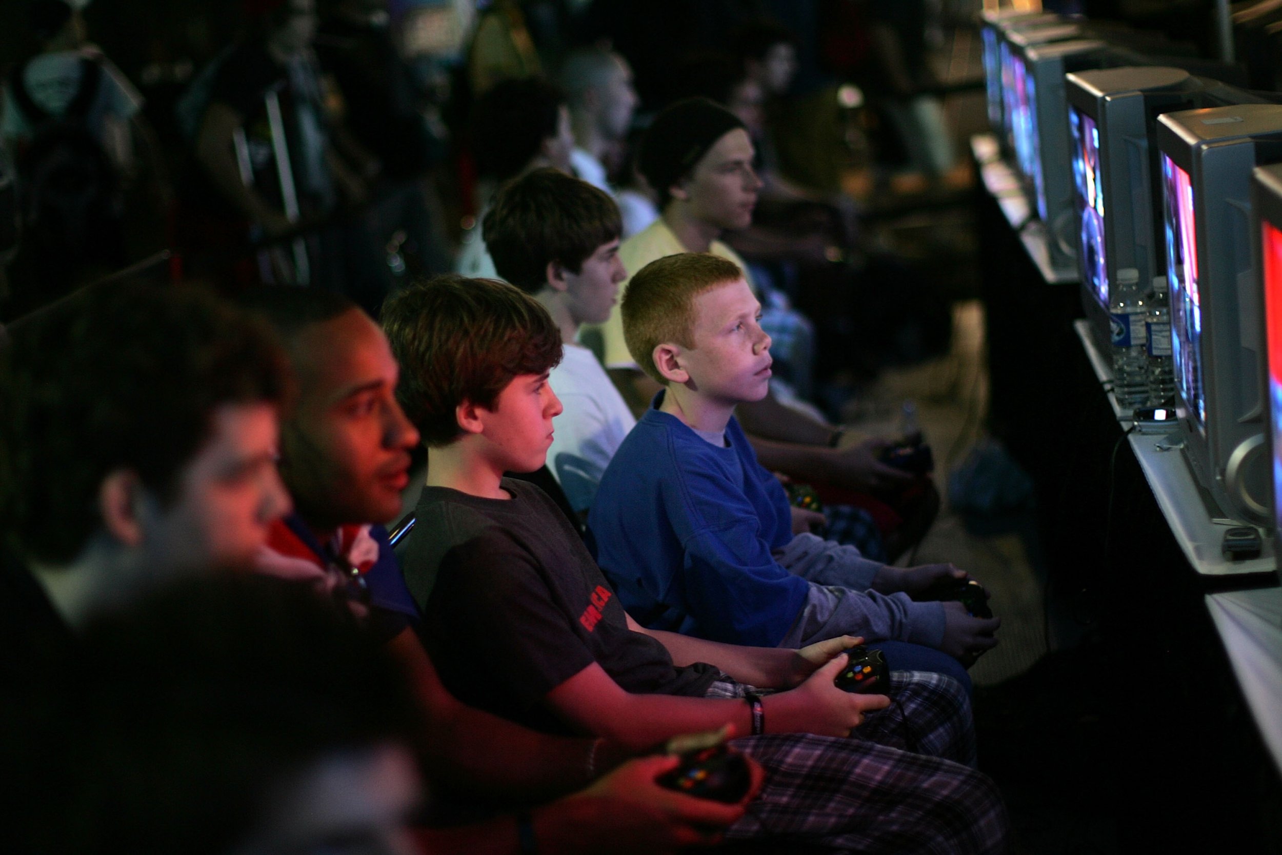 Online Gaming Helps Kids Do Better In School Social Media Doesn t Online Gaming Helps Kids Do Better In School Social Media Doesn t