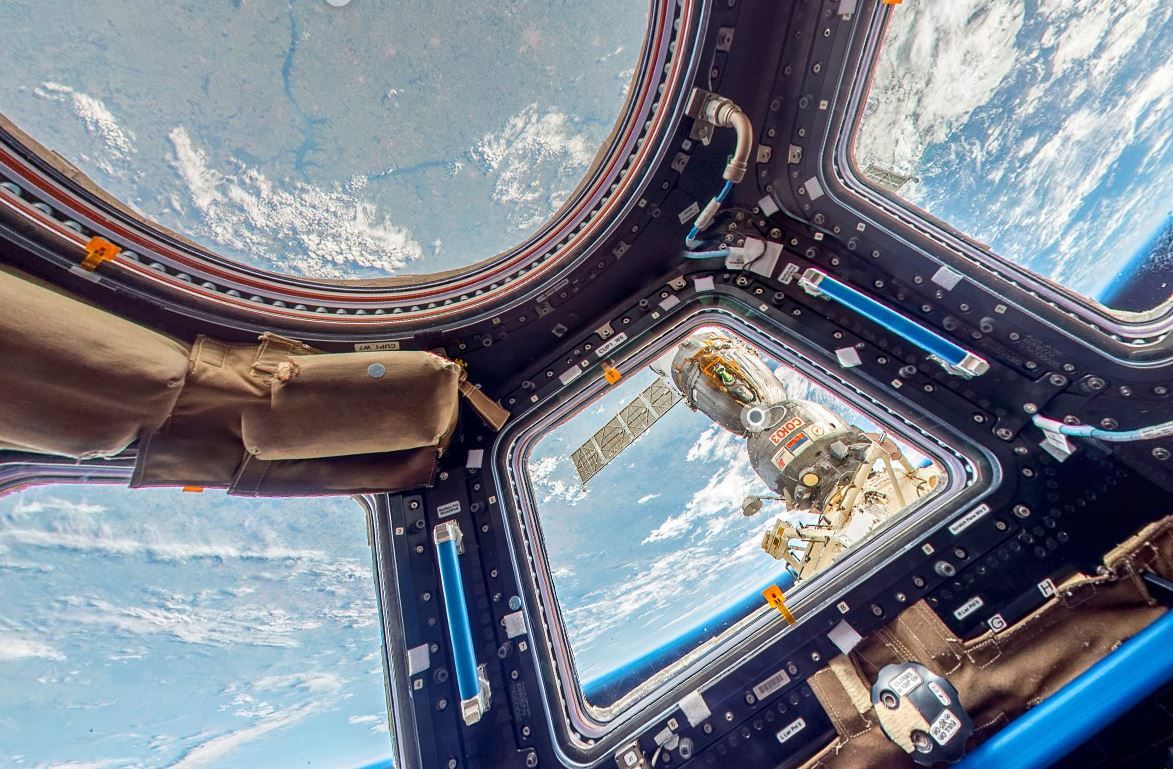 Explore The Solar System On Google Maps: From Pluto To Saturn’s Moons ...