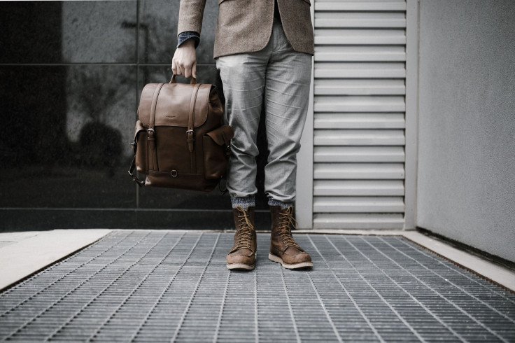 Top 5 Best Business Trip Bags For Men In 2020 top-5-best-business-trip-bags-for-men-in-2020