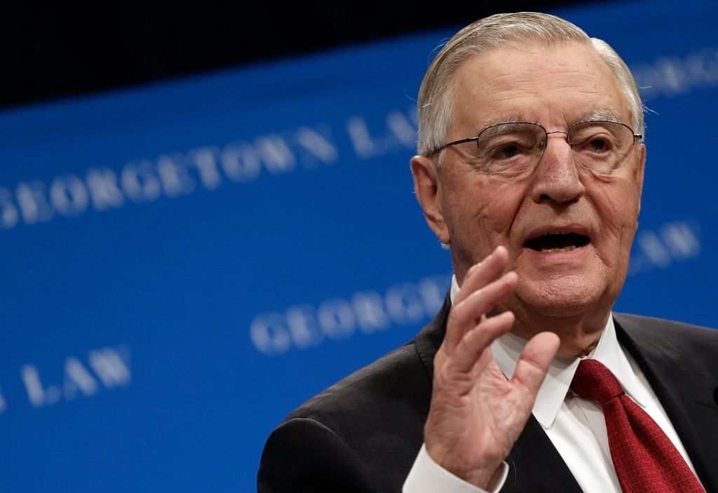 Former US Vice President Walter Mondale Dies At 93 | IBTimes