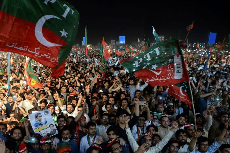 New PM Sharif Orders 'Pakistan Speed' To Fix Stagnant Economy | IBTimes