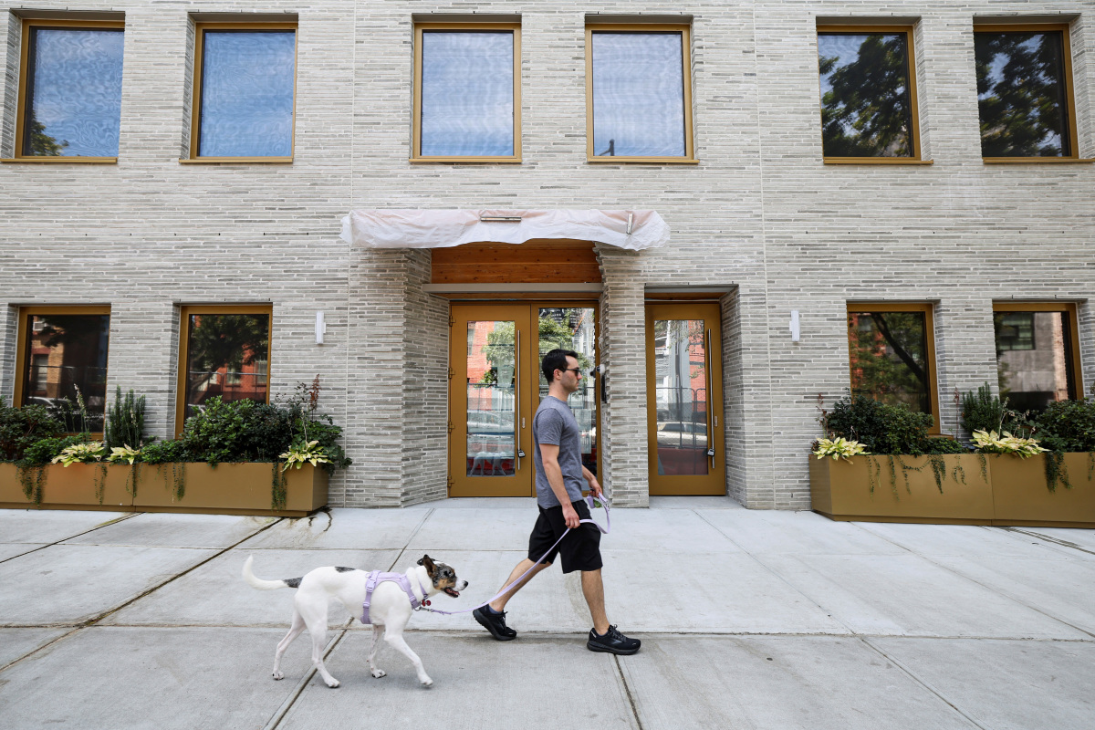 A Tree (house) Grows In Brooklyn; Six-story Apartment Building Has ...