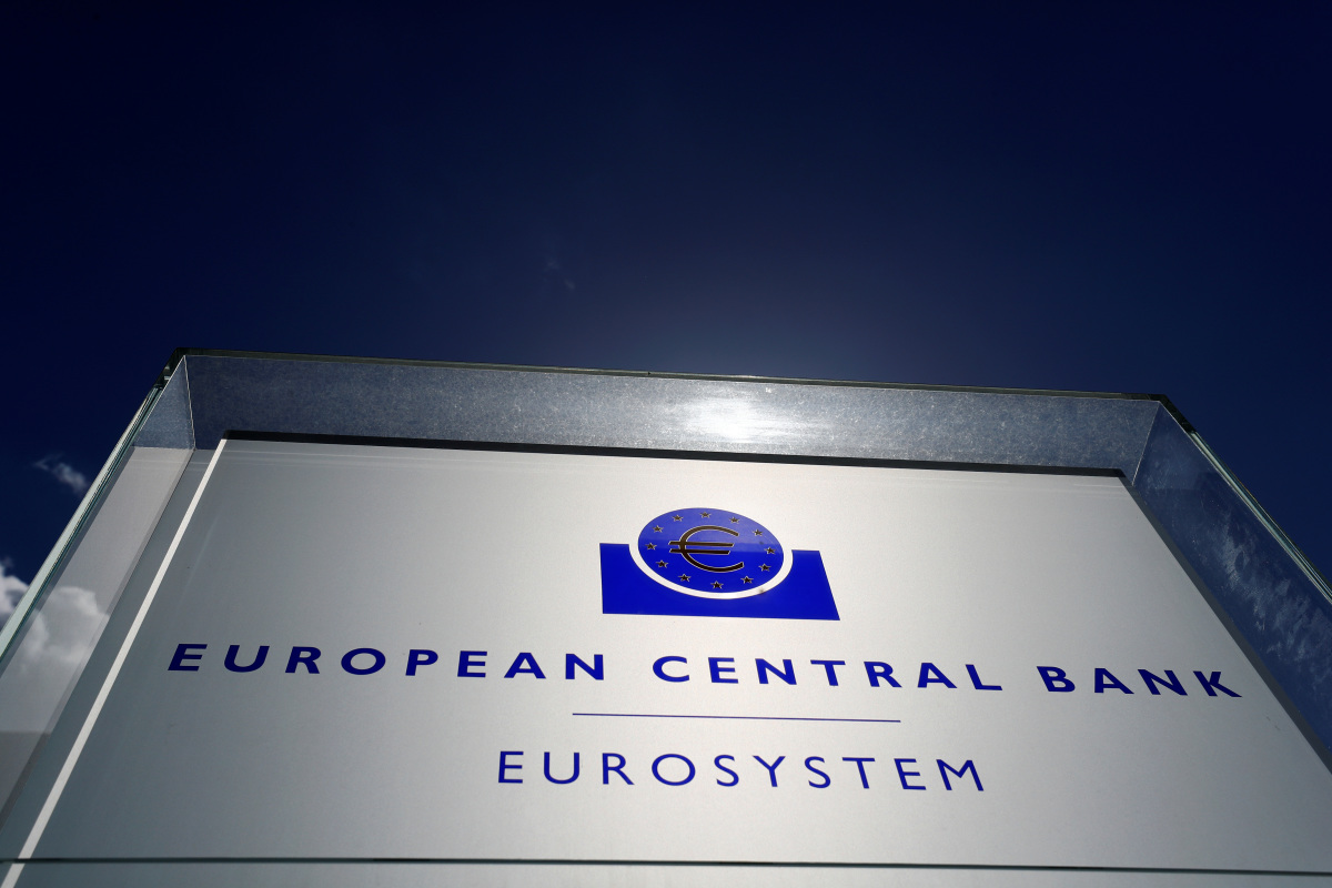 Chorus Backing Big ECB Rate Hike Grows | IBTimes