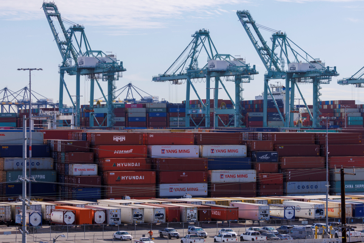 U.S. Container Imports Tumble As Supply Stress Gives Way To Slack | IBTimes