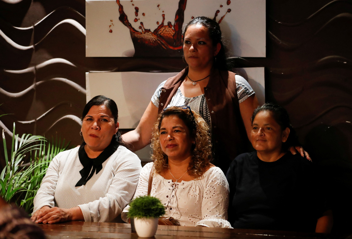 One Factory Worker Takes On Mexico's Powerful Unions | IBTimes