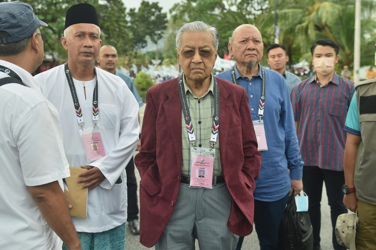 Time Running Out As Malaysia's Anwar Fights For Top Job | IBTimes