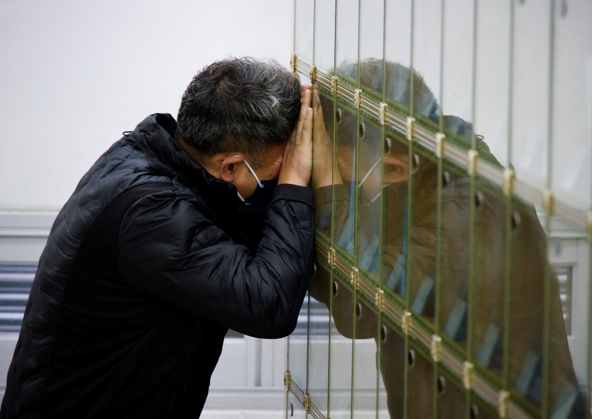Grieving South Korean Father Seeks Justice For Halloween Crush Victims ...