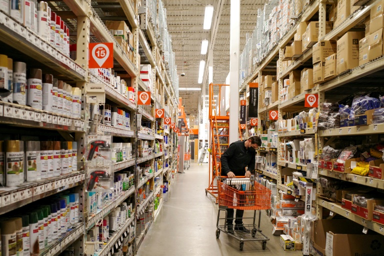 US Retail Sales Rebound On Biggest Gain Since 2021 | IBTimes