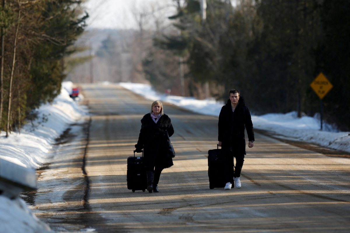 Rise In Asylum-seekers Entering Canada From U.S. Becomes Flashpoint ...
