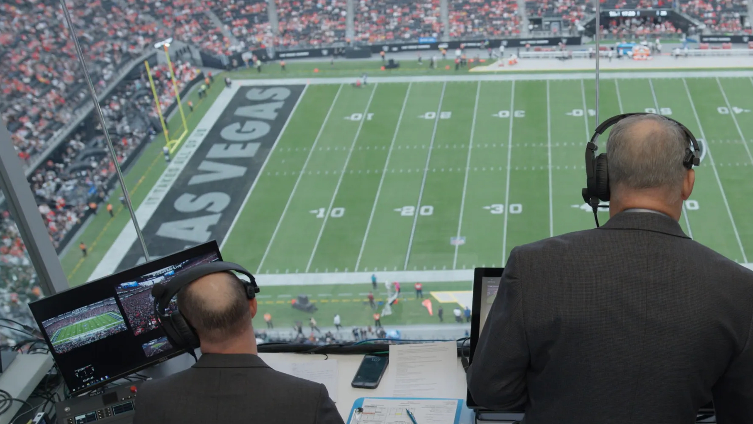 NFL Virtual Measurement Fuels Outrage as One Call Rewrites a Playoff ...